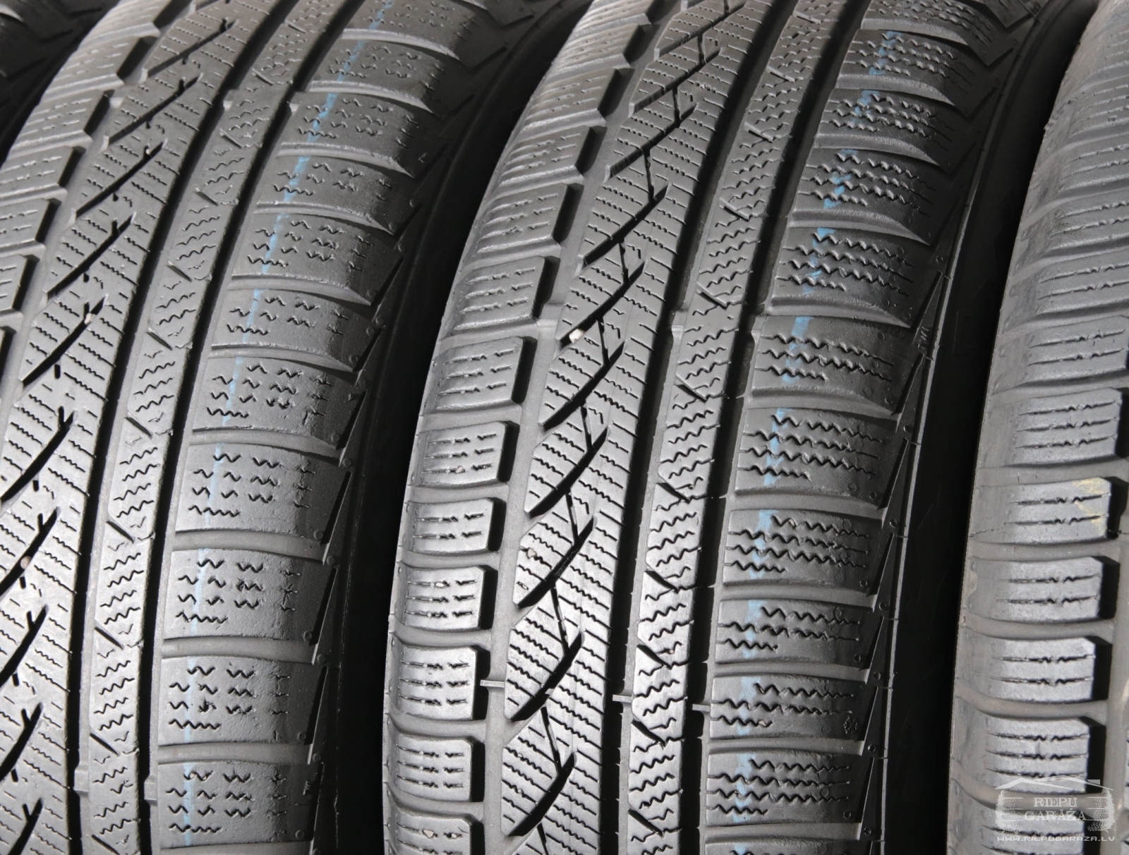 Ziemas riepas 195/65 R15 Continental Conti Winter Contact TS810
