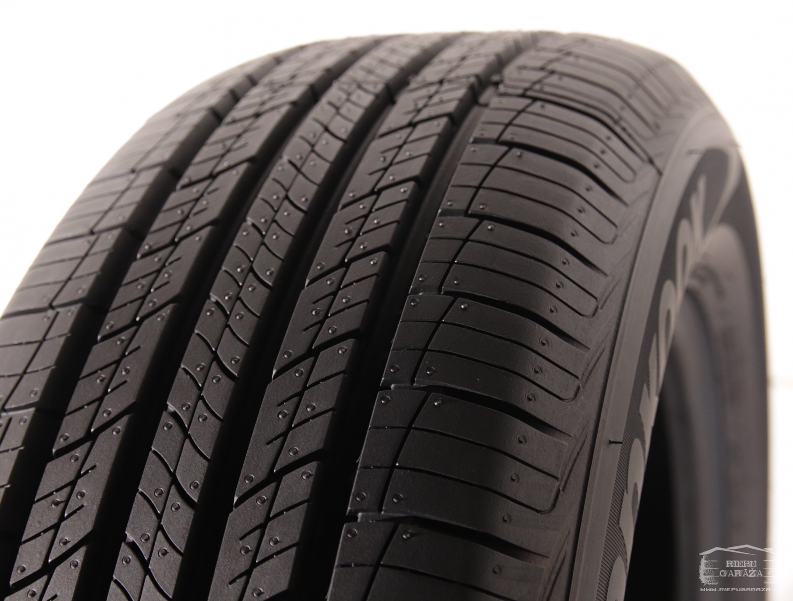 Summer tyres 255/65 R16 Hankook Dynapro HP2 RA33 | Riepu Garāža