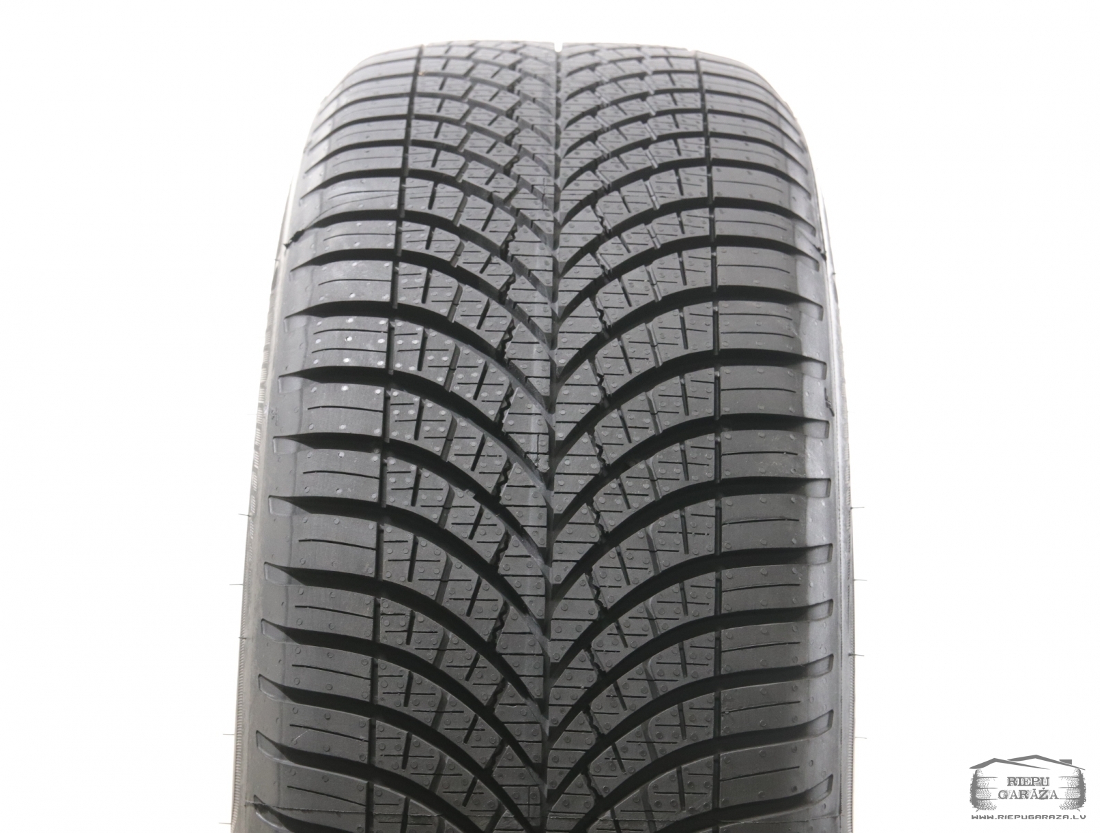 Всесезонные шины 225/45 R18 Goodyear Vector 4Seasons Gen 3 FP | Riepu ...