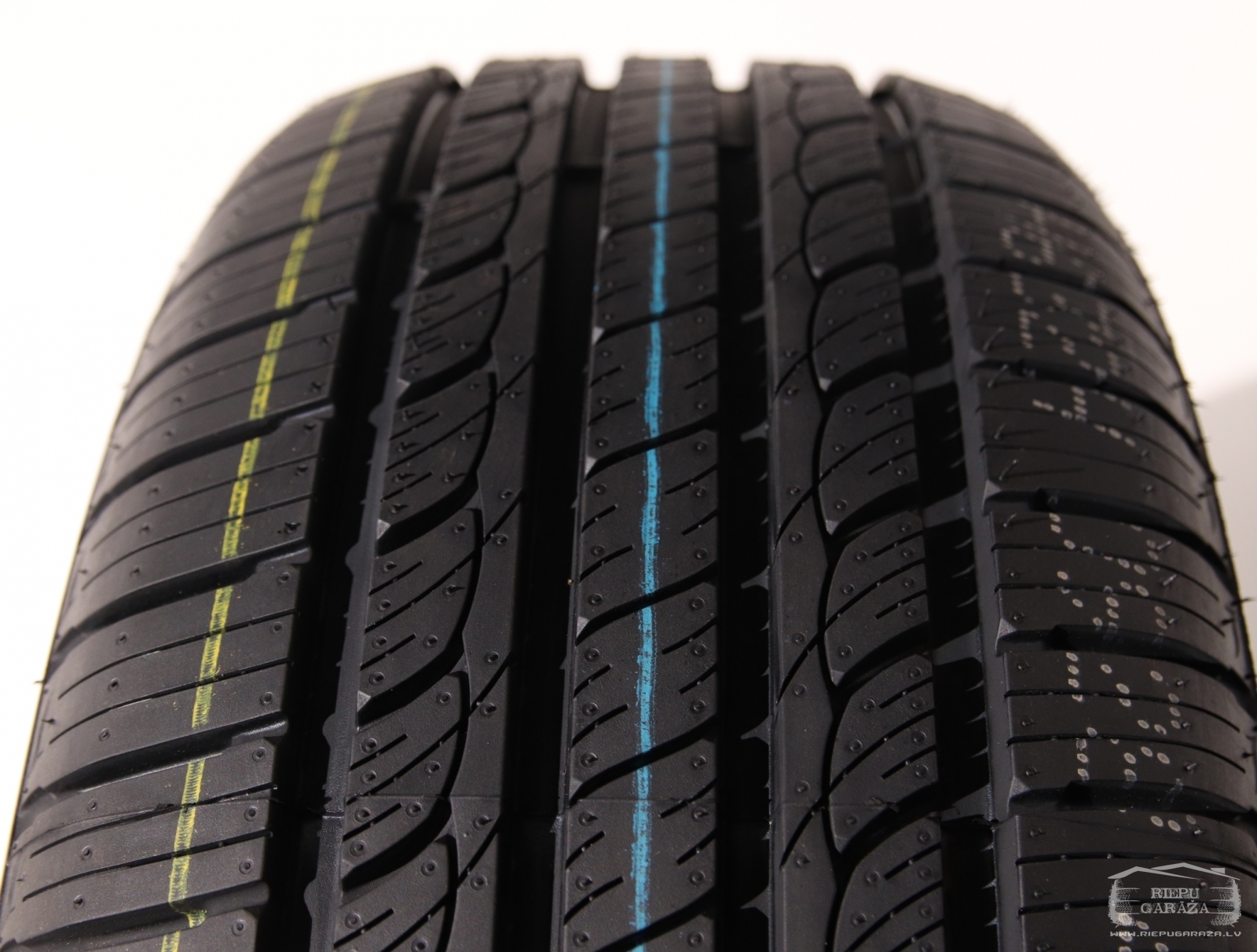 Vasaras riepas 265/60 R18 Royal Black Royal SPORT | Riepu Garāža