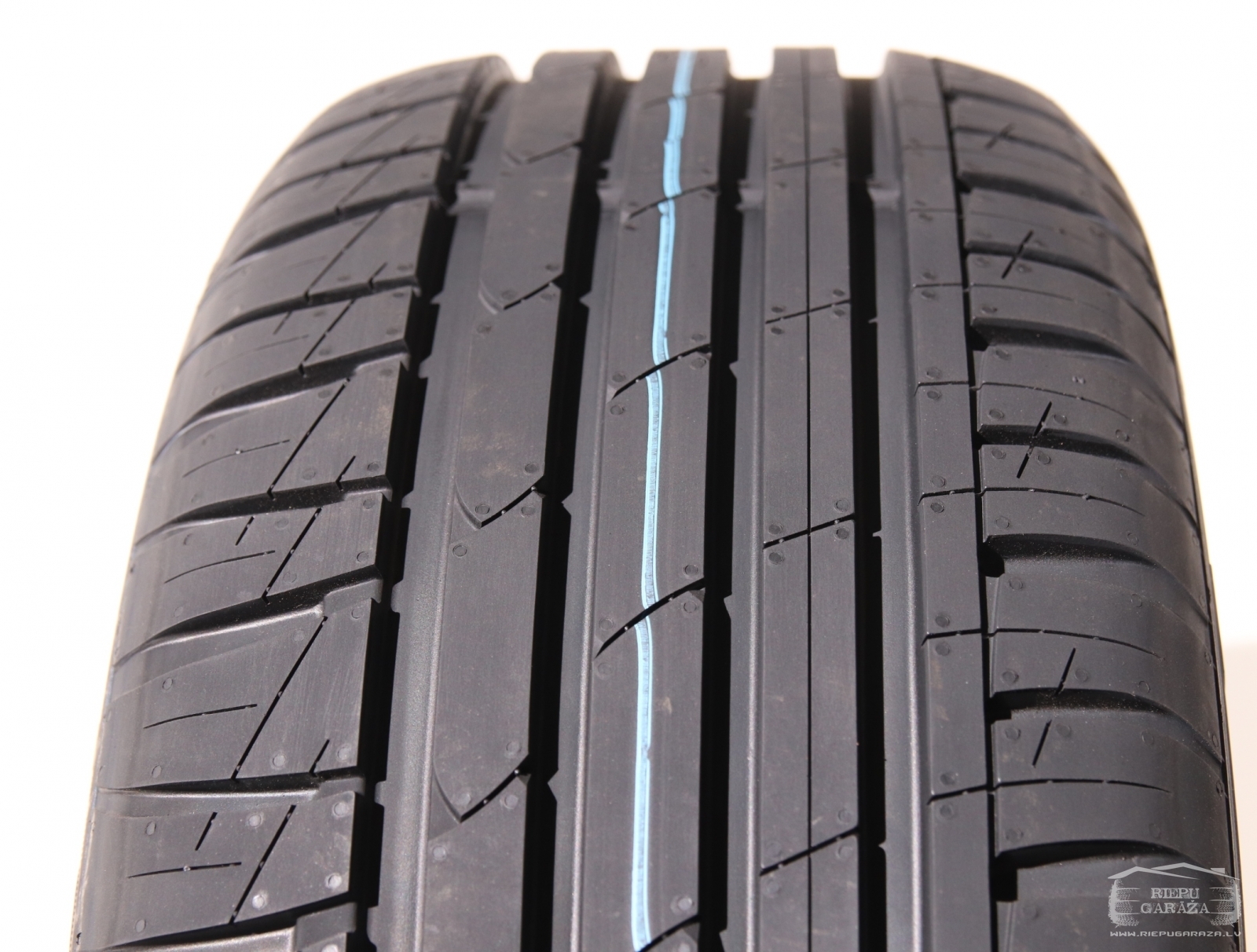 Vasaras riepas 215/60 R16 Cordiant Sport 3