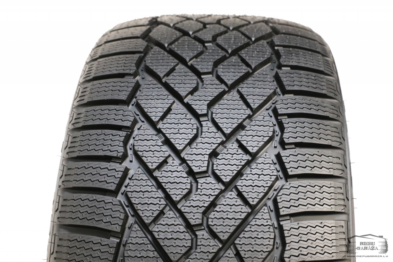 255/35 R18 LingLong NORD MASTER | Riepu Garāža
