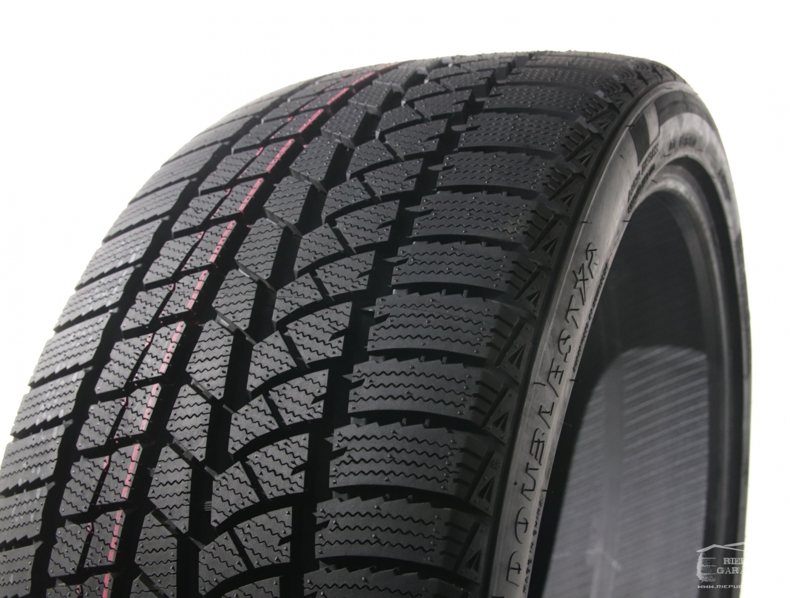 Ziemas riepas 245/45 R18 Aosen DW02