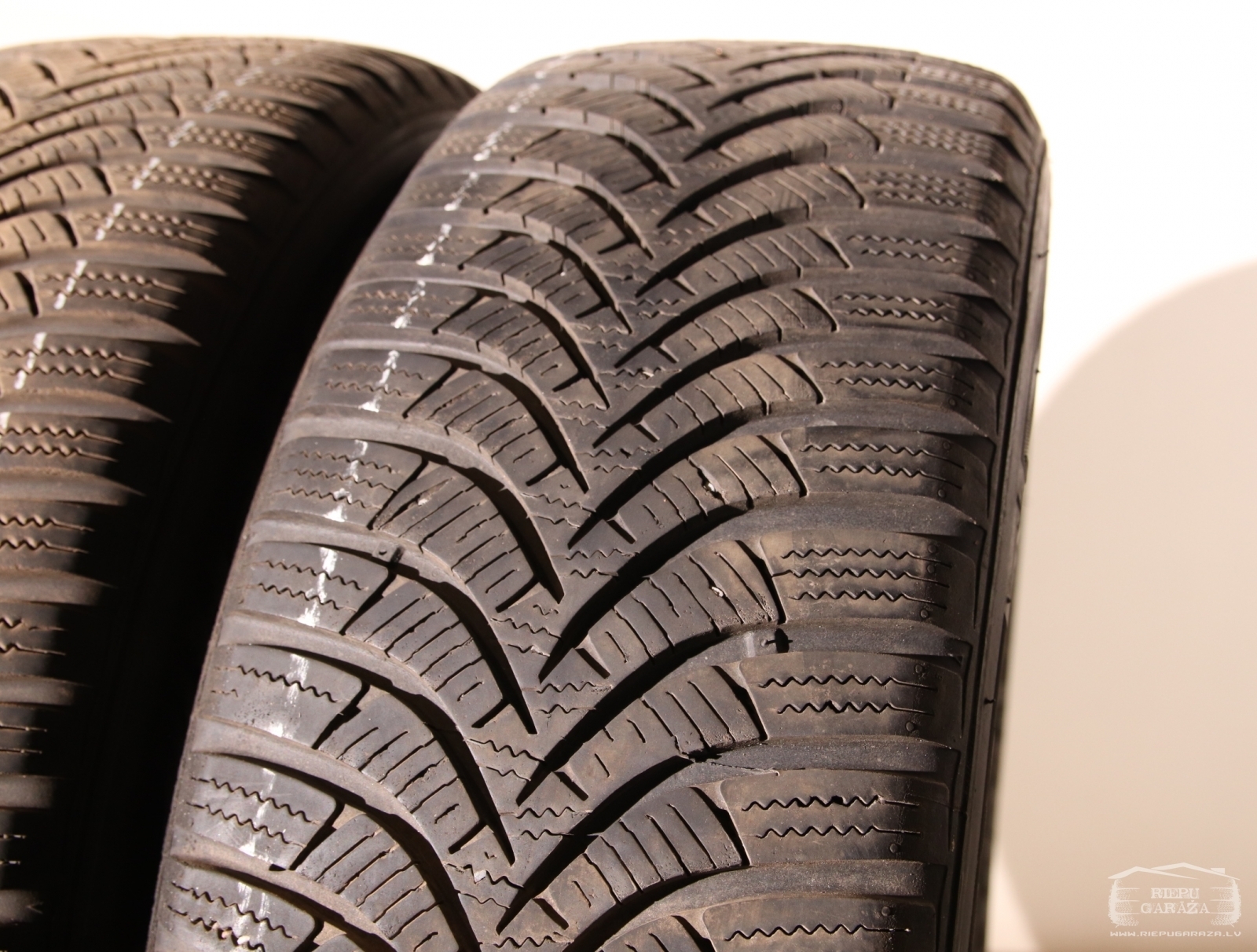 Ziemas riepas 185/65 R15 Hankook Winter I Cept RS2 W452