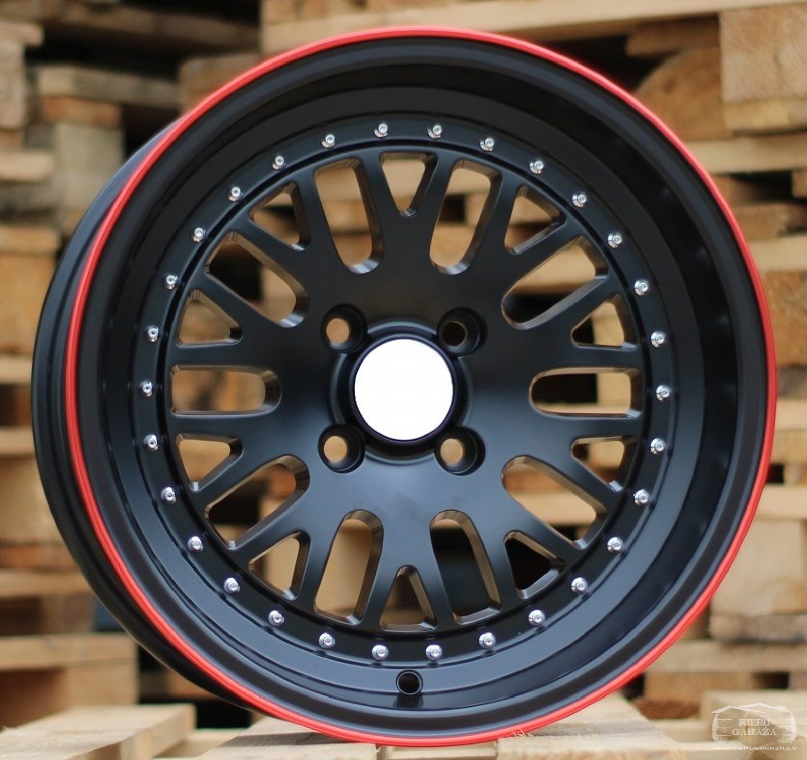 Diski R15 x 8J 4x100ET0