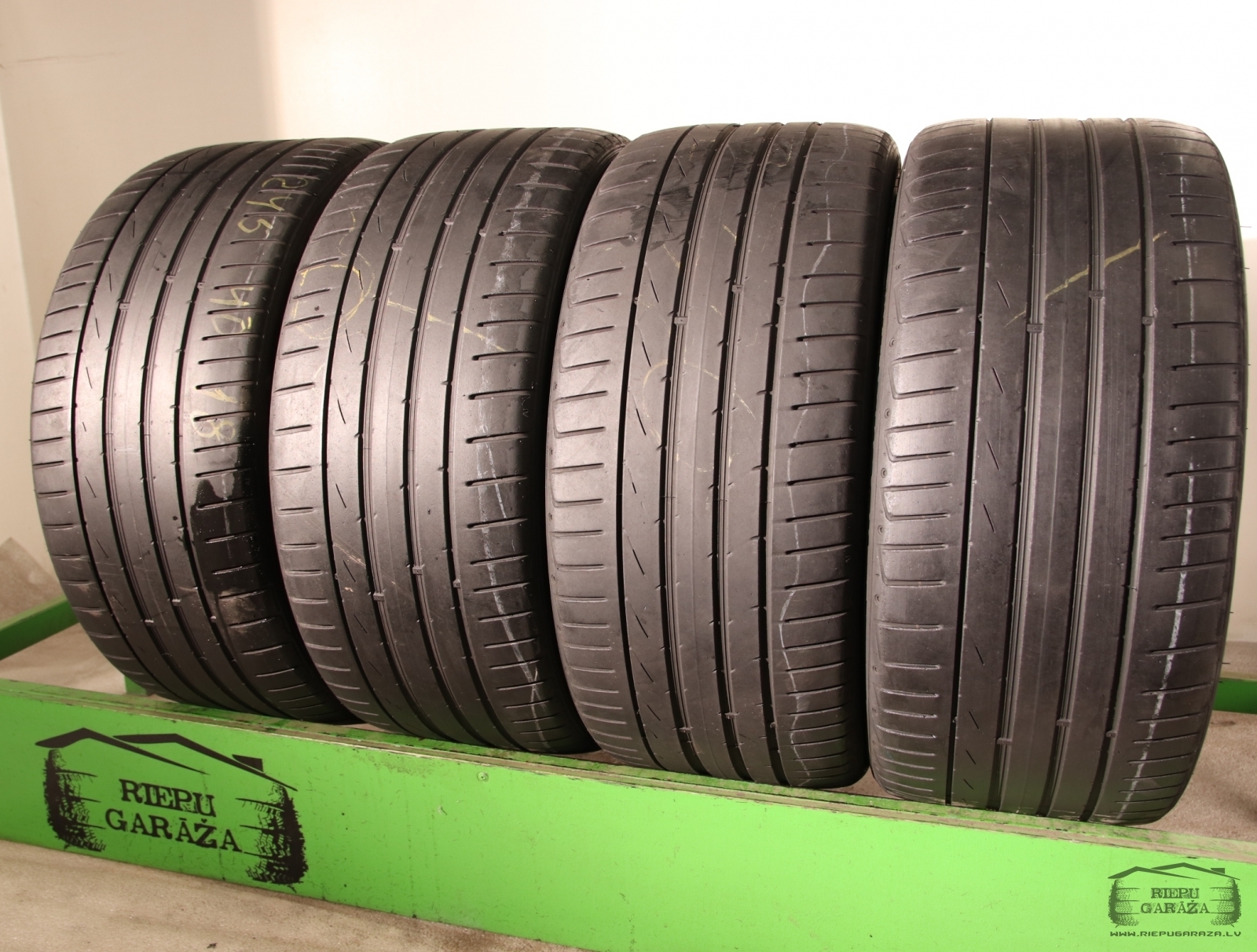 Vasaras riepas 245/40 R18 Hankook Ventus S1 Evo 2 K117