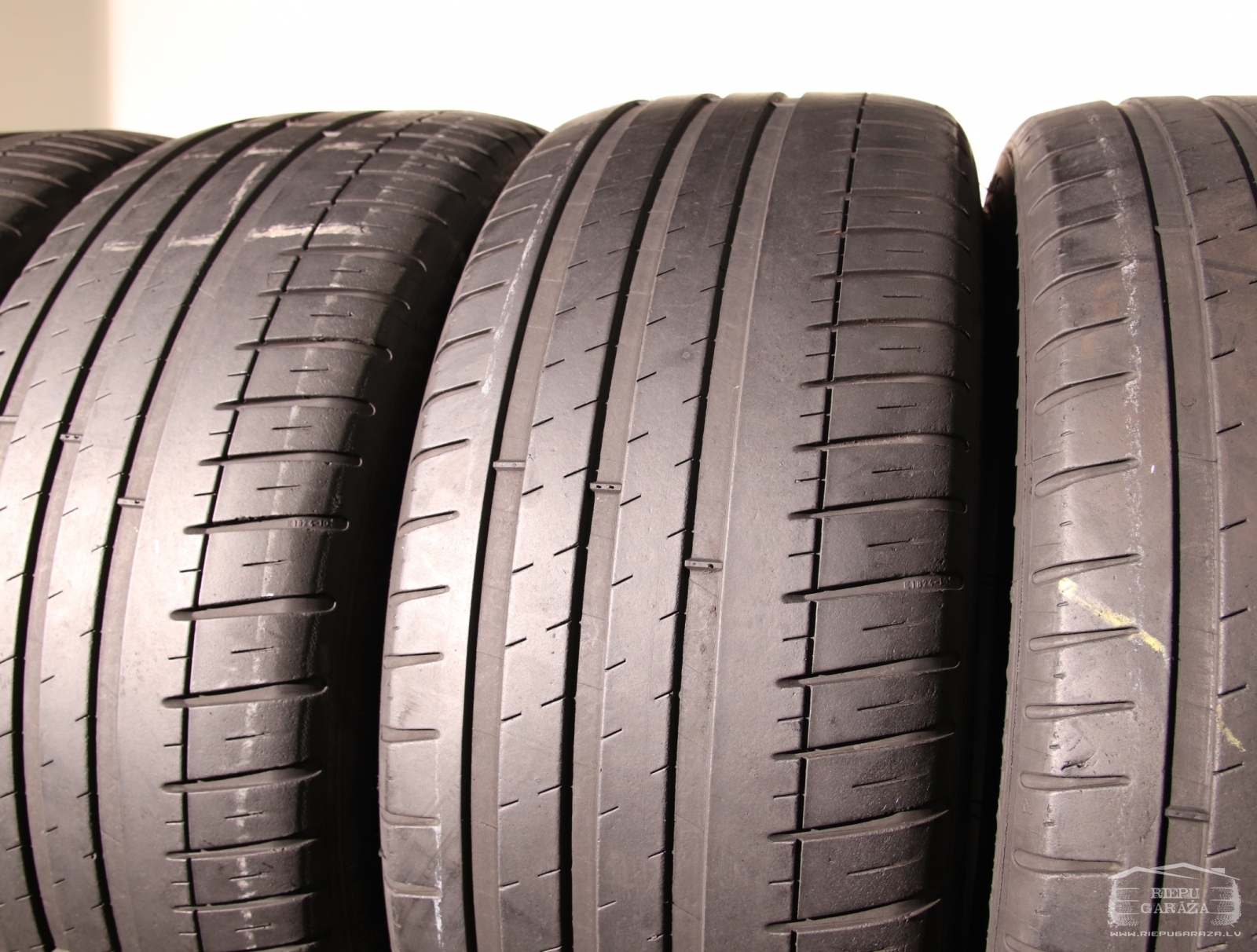 Vasaras riepas 225/40 R18 Michelin Pilot Sport 3