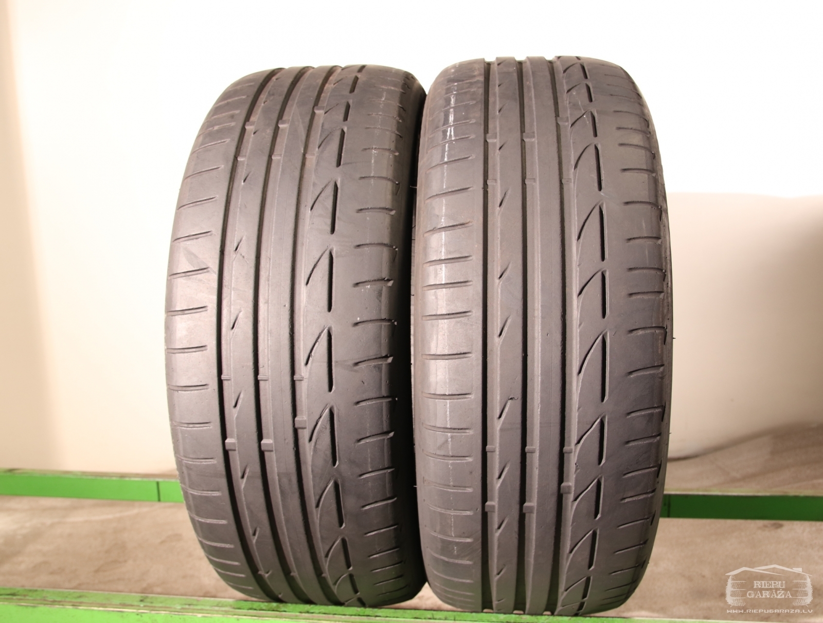 Vasaras riepas 225/45 R18 Bridgestone Potenza S001 | Riepu Garāža