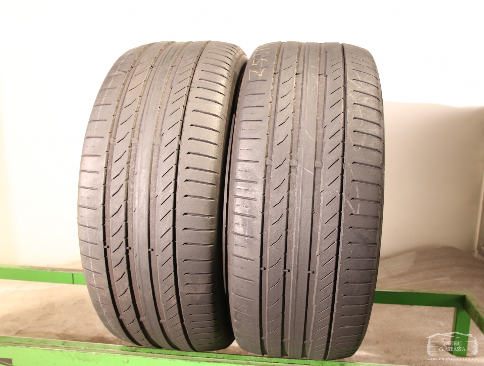 Vasaras riepas 255/45 R18 Continental Conti Sport Contact 5