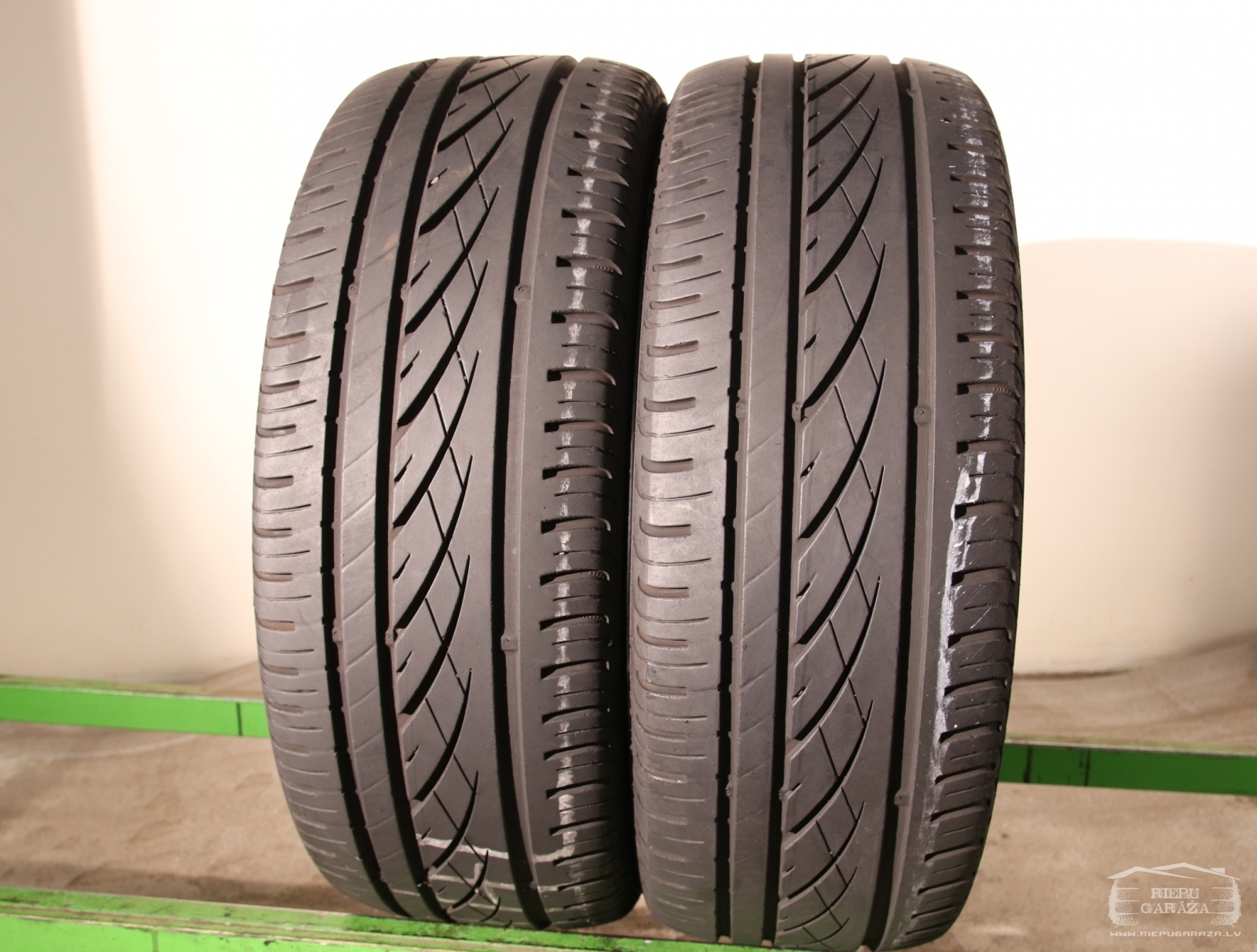 Vasaras riepas 205/55 R16 Continental Premium Contact