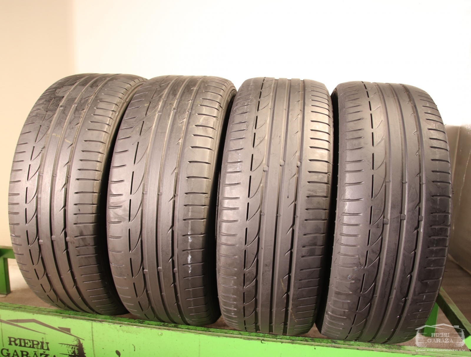Summer tyres 235/45 R19 Bridgestone Potenza S001 | Riepu Garāža