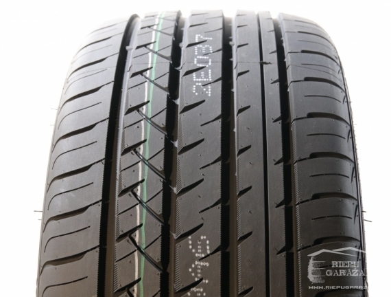 Vasaras riepas 245/40 R18 Arivo ULTRA ARZ 4