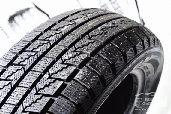 Ziemas riepas 225/60 R16 Nexen WinGuard Ice