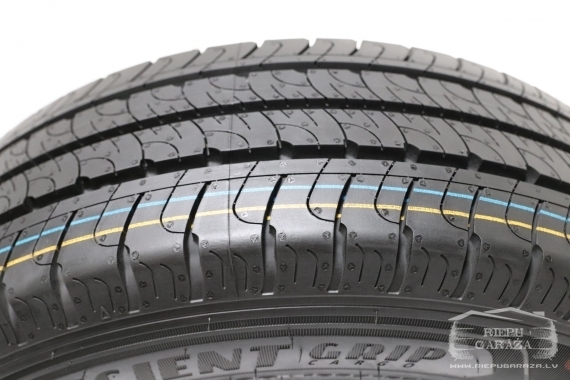 Vasaras riepas 215/60 R17 Goodyear Efficientgrip Cargo