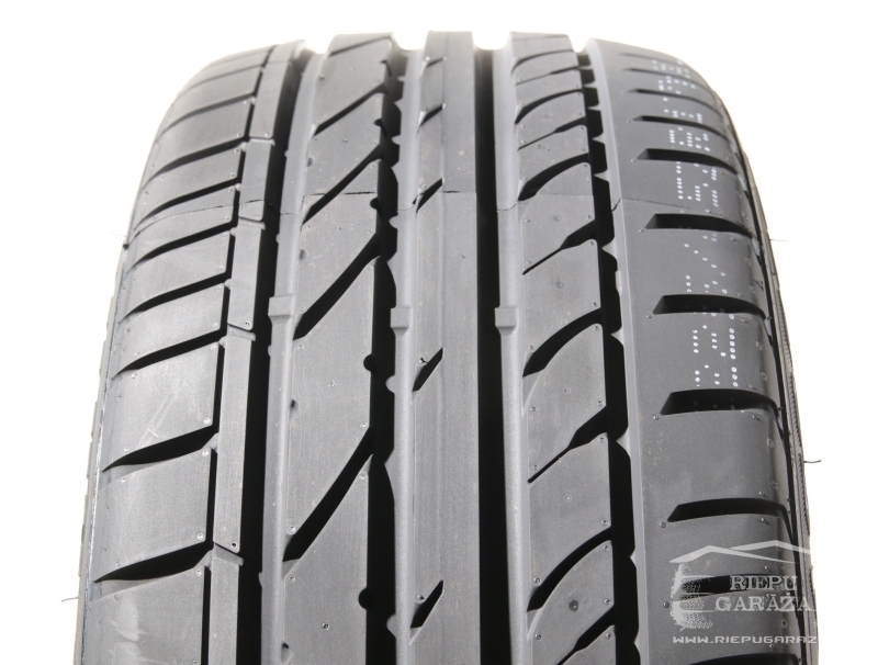 Summer tyres 245/35 R20 Sailun Atrezzo ZSR