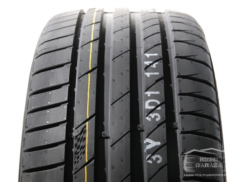 Summer tyres 235/50 R18 Kumho Ecsta PS71