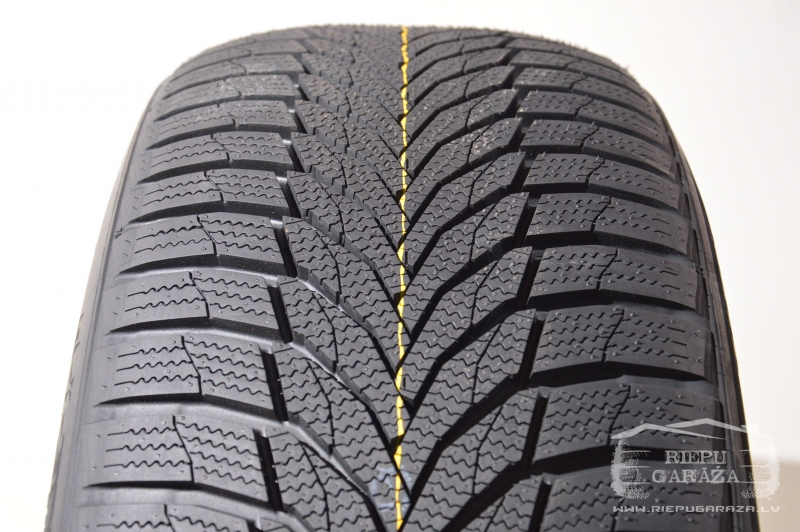 Winter tyres 235/75 R15 Nexen WinGuard Sport 2 WU7