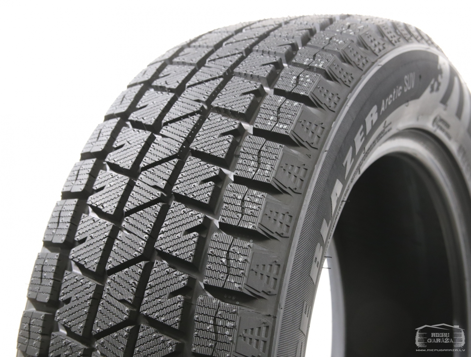 235/55 R17 Sailun Ice Blazer Arctic SUV | Riepu Garāža